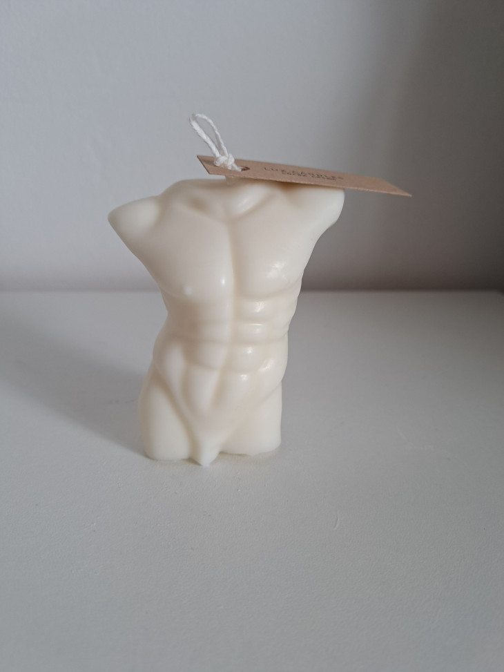 Гол мъж соева свещ - Handmasters.bg